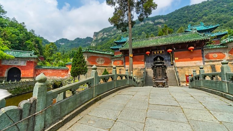 Wudang Mountains - Temples.org